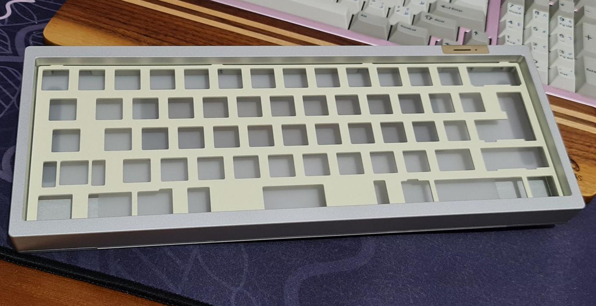 Skeleton 60 Keyboard (GB) - Group Buy | Duckeebs Mechanical Keyboards